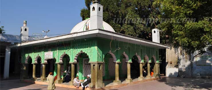 Chiragh i Delhi's Dargah, Chiragh i Delhi's Dargah in Delhi, Chiragh i ...