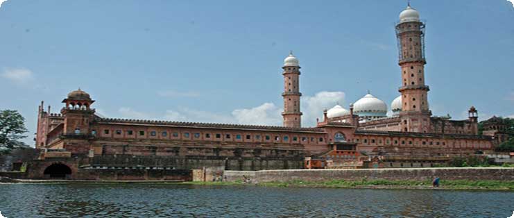 Bhopal, Bhopal Budget Hotels, Tourist Places in Madhya Pradesh